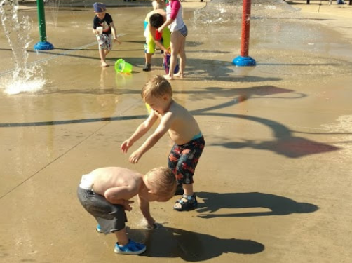 Splash Pad – Washington Township Parks and Recreation